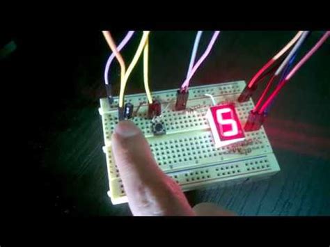 Display 7 segmentos con pulsadores en Arduino código YouTube