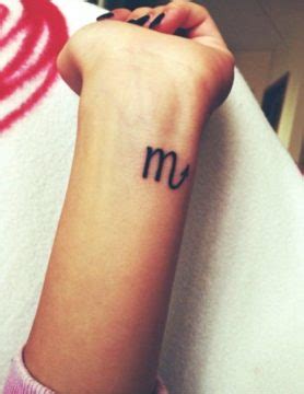 55 Small Wrist Tattoos With Powerful Meanings