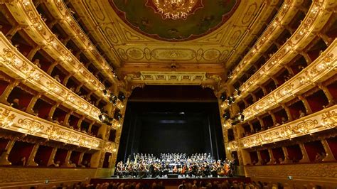 Sciopero dei lavoratori della lirica a rischio la prima della Bohème