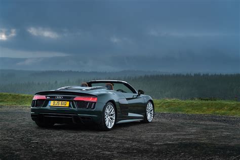 Audi R8 Spyder V10 Plus 4k Rear 2017 HD Cars 4k Wallpapers Images