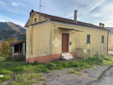 Vendita Terratetto Unifamiliare In Borgata Colleposta Picinisco Da