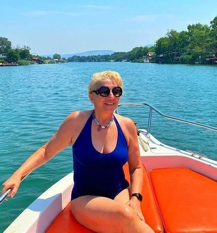 Mirjana Karanović u 65 godini potpuno naga