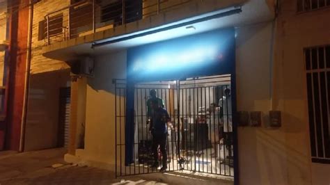 Bandidos Arrombam Loja Em Cajazeiras E Levam Roupas Aparelho De