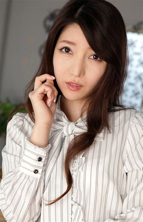 Japanesethumbs Av Idol Ayaka Nakai Photo Gallery