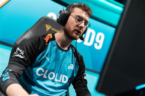 Cloud Defeats Team Liquid In Finals Of Lcs Mid Season