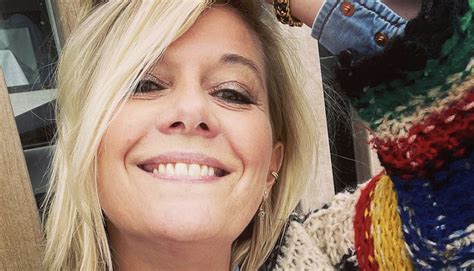 Flavie Flament se dévoile nue après les critiques des internautes
