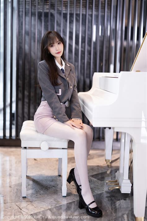 XIAOYU语画界 VOL 996 林星阑 短裙美腿 微图坊
