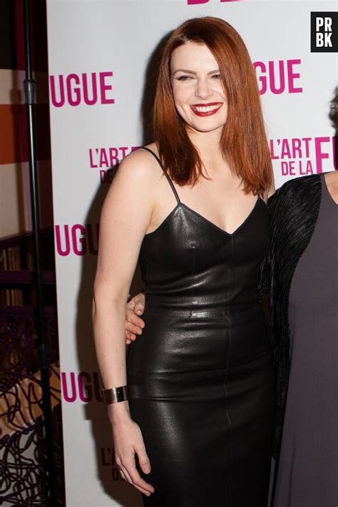 Elodie Frégé Robe En Cuir Sexy Pour Lavant Première Du Film Lart De La Fugue Purebreak