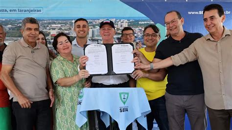 Governador Renato Casagrande autoriza o início das obras de estrada