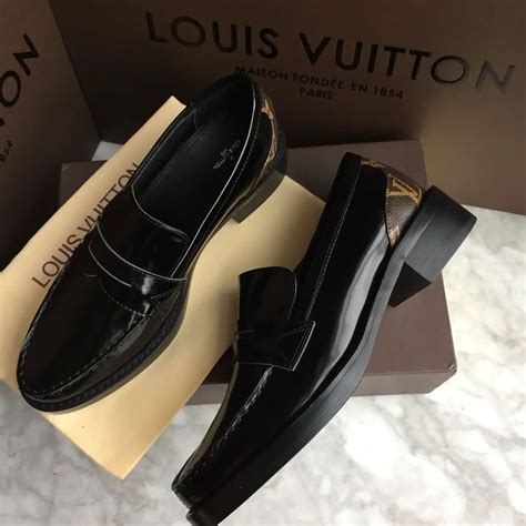 Mocasines El calzado cómodo y a la moda para tus looks Casuales