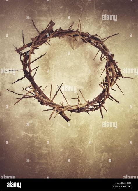 Jesucristo con la corona de espinas fotografías e imágenes de alta