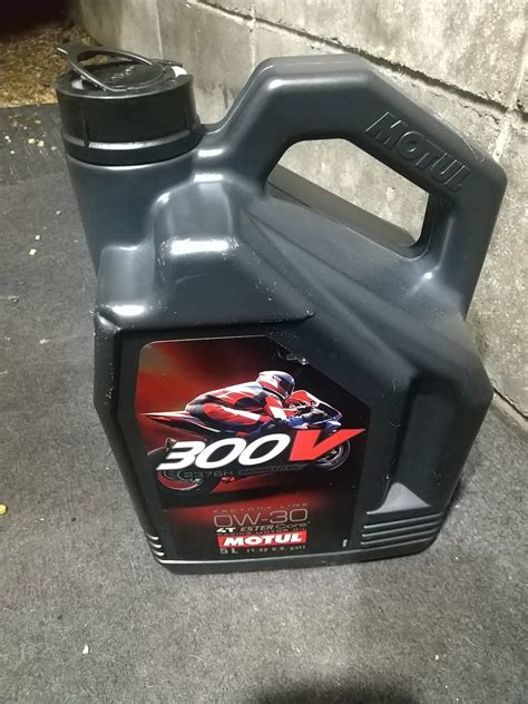 Yahoo オークション MOTUL モチュール 300V ファクトリーライン RA