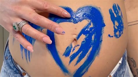 Ludovica Valli incinta svela il sesso del secondo figlio è un maschio