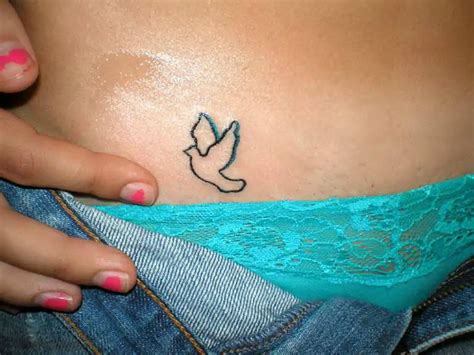 Details 86 Women S Pelvic Tattoos In Cdgdbentre