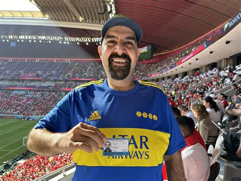Carlos Maslatón on Twitter Dos hinchas de Boca en la tribuna del Al