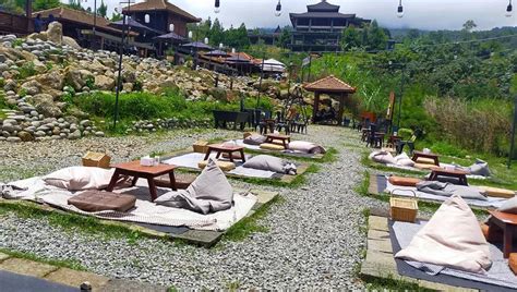 5 Rekomendasi Tempat Wisata Kuningan Hits Yang Wajib Dikunjungi Warga