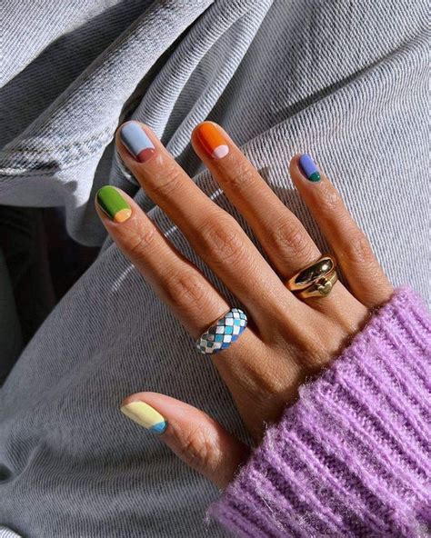 Los colores de uñas que más rejuvenecen las manos trucos y consejos
