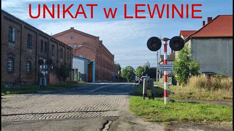 ZABYTEK Unikatowy Przejazd Kolejowy W Lewinie Brzeskim YouTube