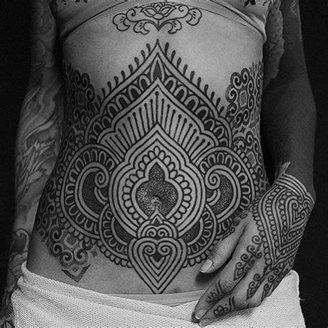 Tatuagem na barriga 70 desenhos incríveis para inspirar a sua