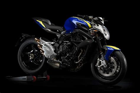 Las Mejores Motos Naked A Que Despu S Podr S Deslimitar Moto Pro