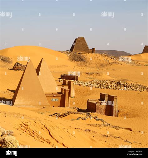 In Afrika Sudan Meroe Der Antiken Pyramiden Der Schwarzen Pharaonen In