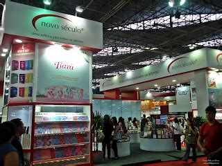 Nosso clube do livro Nosso Clube do Livro na Bienal do Livro de São