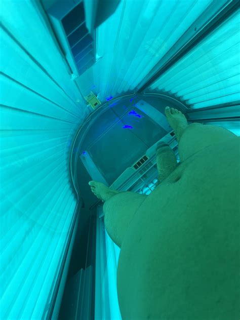 Gotta Get Rid Of The Day To Day Tan Lines Scrolller