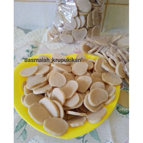 Jual KRUPUK IKAN LAUT KHAS SIDAYU GRESIK BENTUK KANCING 500g Shopee