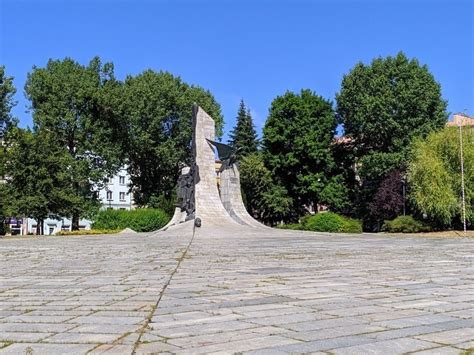Plac Pamięci Narodowej w Częstochowie będzie bardziej zielony