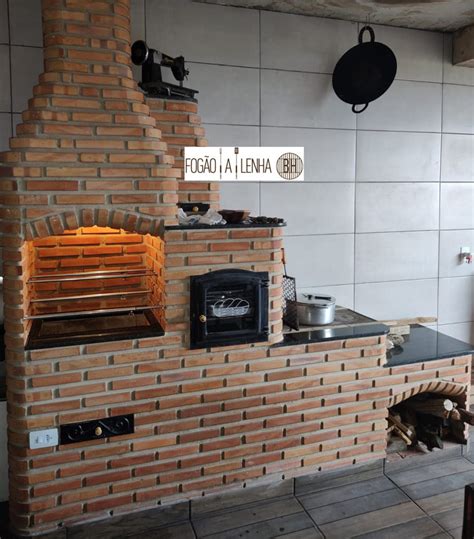 Fogão a Lenha Forno e Churrasqueira de Tijolinho a Vista em Pedra