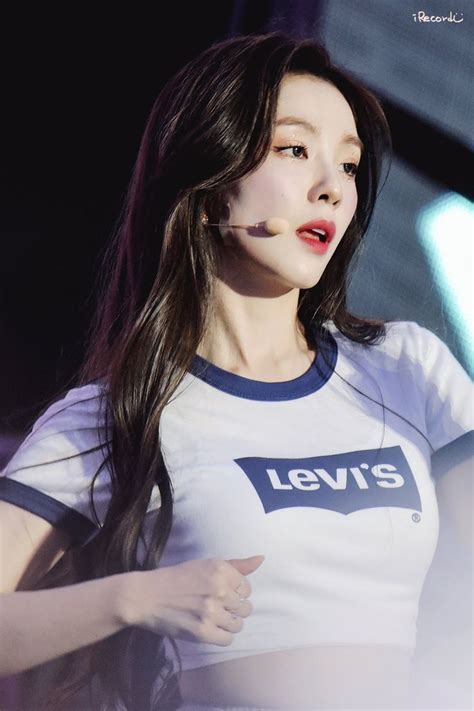 Pin By Aly On Red Velvet Red Velvet Irene Festival London
