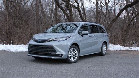 2022 Toyota Sienna Woodland Edition First Drive Review Not Woodsy Enough