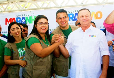 Prefeito Calvet Filho Entrega Hospital Escola Pavimenta O E Assina