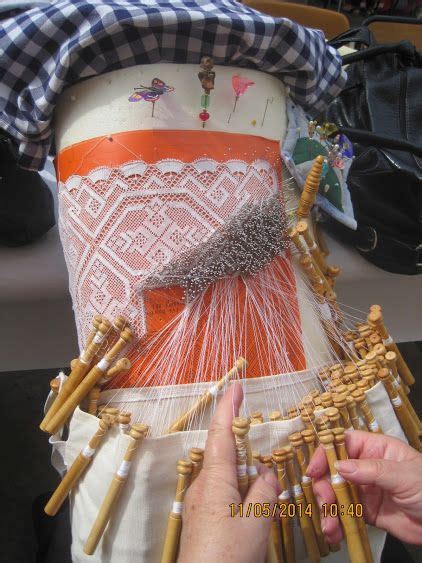 Using Layered Cloths To Isolate Groups Of Bobbins Lace Pillows Bobbin