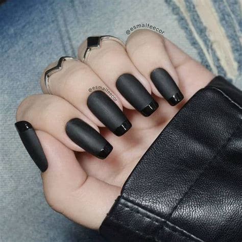 Ongles striés causes traitement conseils Le Mag Beauté
