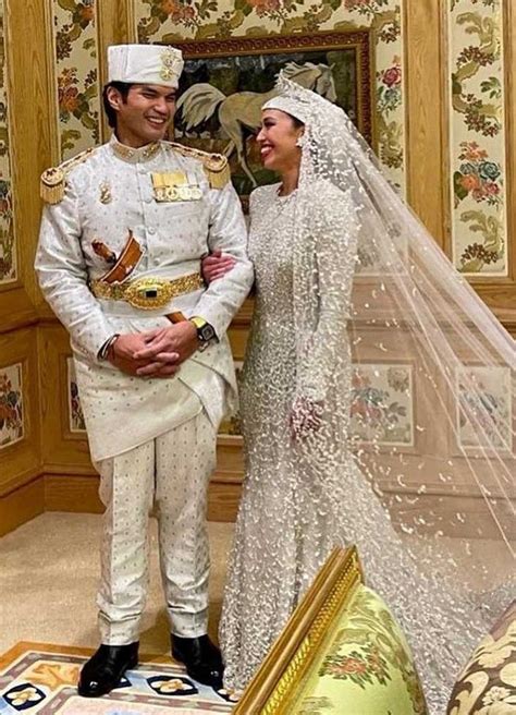 Princess Azemah Ni Matual Bolkiah Of Brunei Has Married Her First