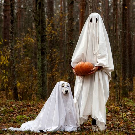 12 Last Minute Halloween Costume Ideas For Outdoorsy People