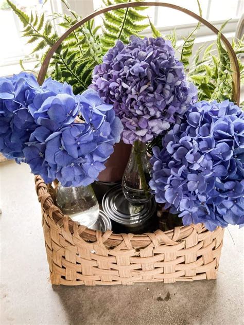 Easy Hydrangea Basket Tutorial The Ponds Farmhouse