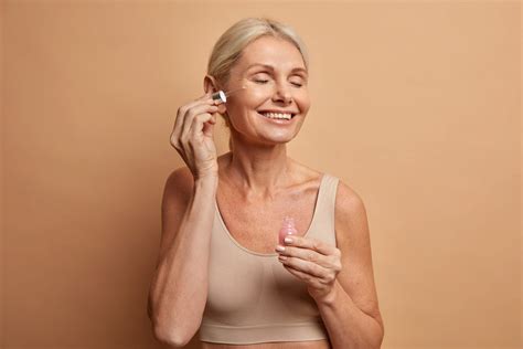 Skincare Pele Madura 5 Cuidados Para Sua Rotina