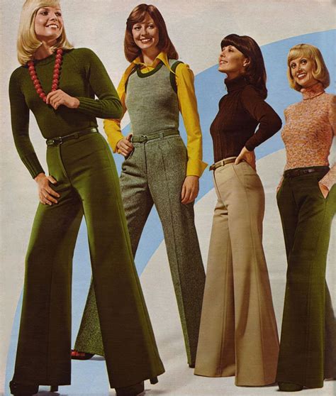 1974 Big Bell Bottoms Had To Cover Your Shoes 70s Fashion Retro Fashion Vintage Outfits