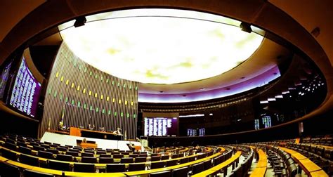 Câmara dos Deputados e o Senado entenda como funciona o Congresso