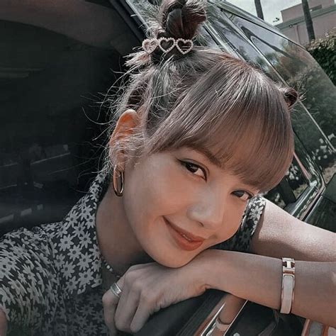 𝙠𝙚𝙞𝙧𝙤𝙪𝙨 𝐃𝐄𝐒𝐂 lisa aesthetic lisa icons lisa aesthetic icons fs