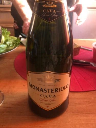 Monasteriolo Cava Semi Seco Vivino Australia