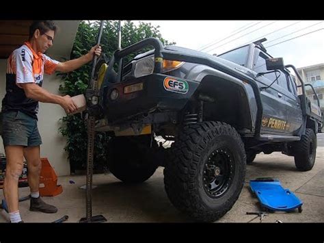 How To Change Coil Spring Inch V Inch Lift Toyota Landcruiser Vdj