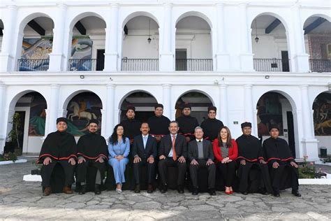 Asiste Rector De La Unach A Toma De Fotograf A De Las Generaciones En