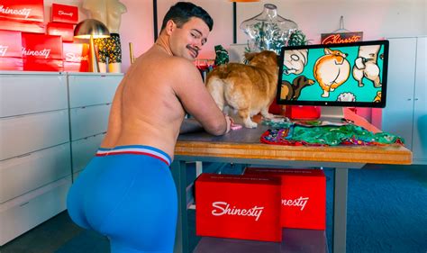 TikToker Frankie LaPenna Shows Off The Junk In His Trunk As He Joins