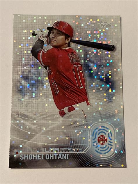 Shohei Ohtani SILVER DISCO REFRACTOR INSERT TOPPS 2030 INVESTMENT CARD