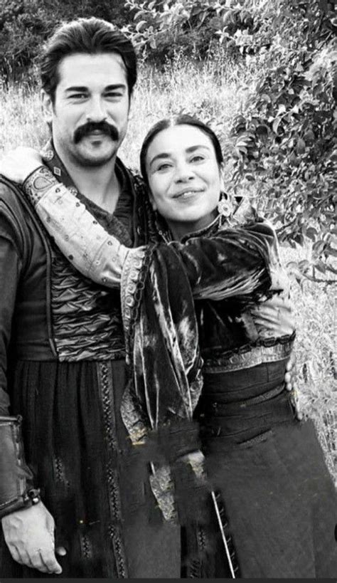 Osman ve Hazal Hatun Osman Turkish beauty Kuruluş osman