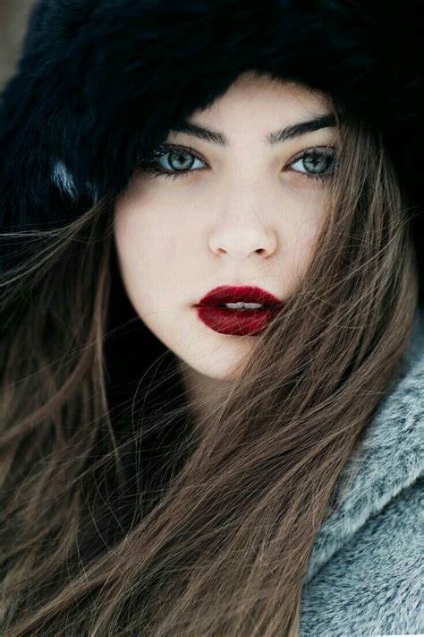 Pingl Par Elise Elle Sur Winter Green Yeux Verts Couleur Cheveux