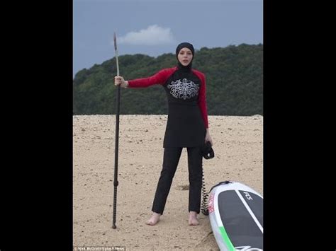 Lindsay Lohan Flaunts Her Ample Assets In A BURKINI YouTube